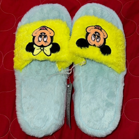 Disney | Shoes | Disney Mickey And Minnie Mouse Pastel Fuzzy Slippers ...